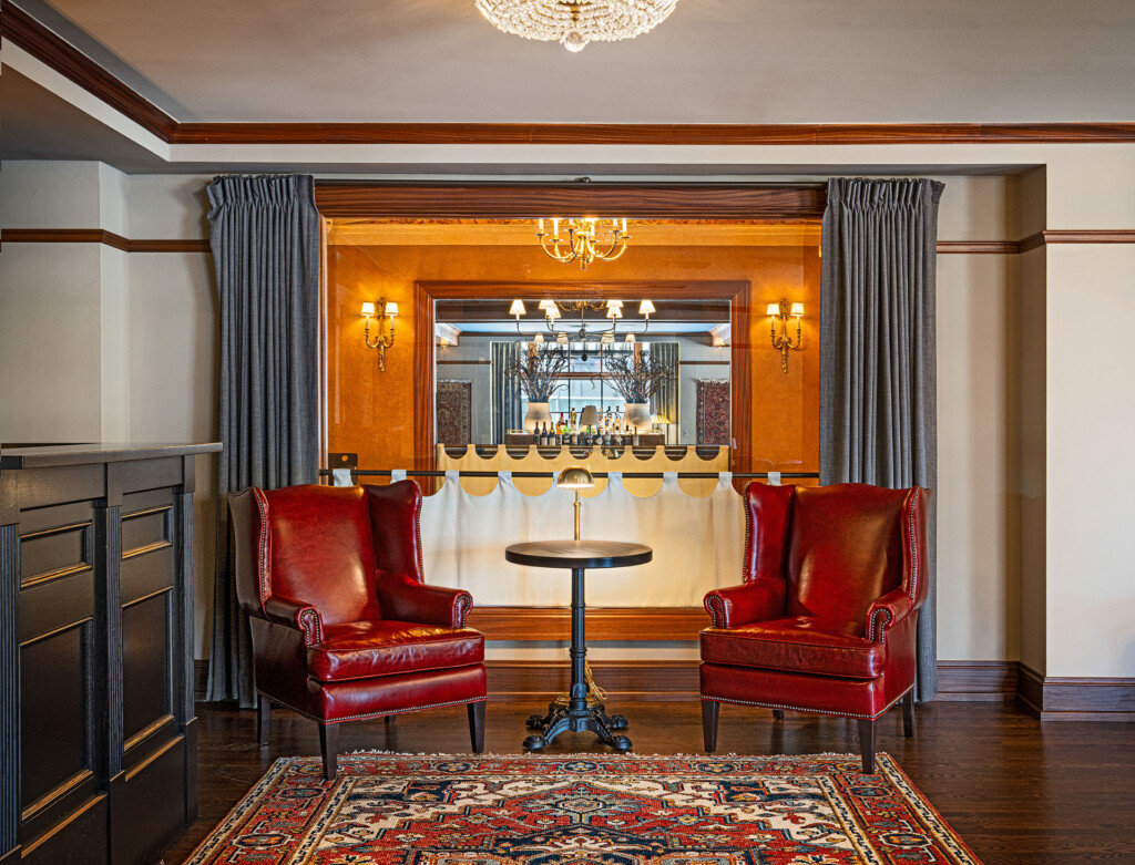 Bar Charles at the Colony Club - Patrick Thompson Design
