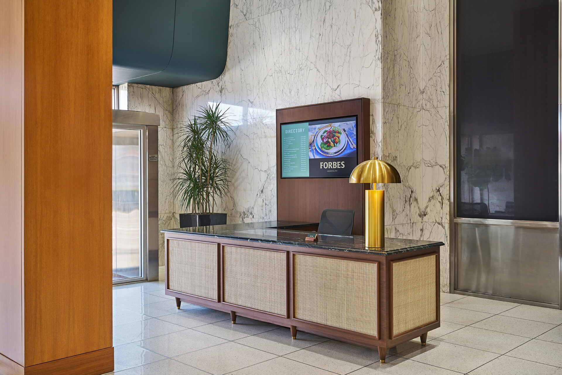 The Palms Building Lobby - Patrick Thompson Design